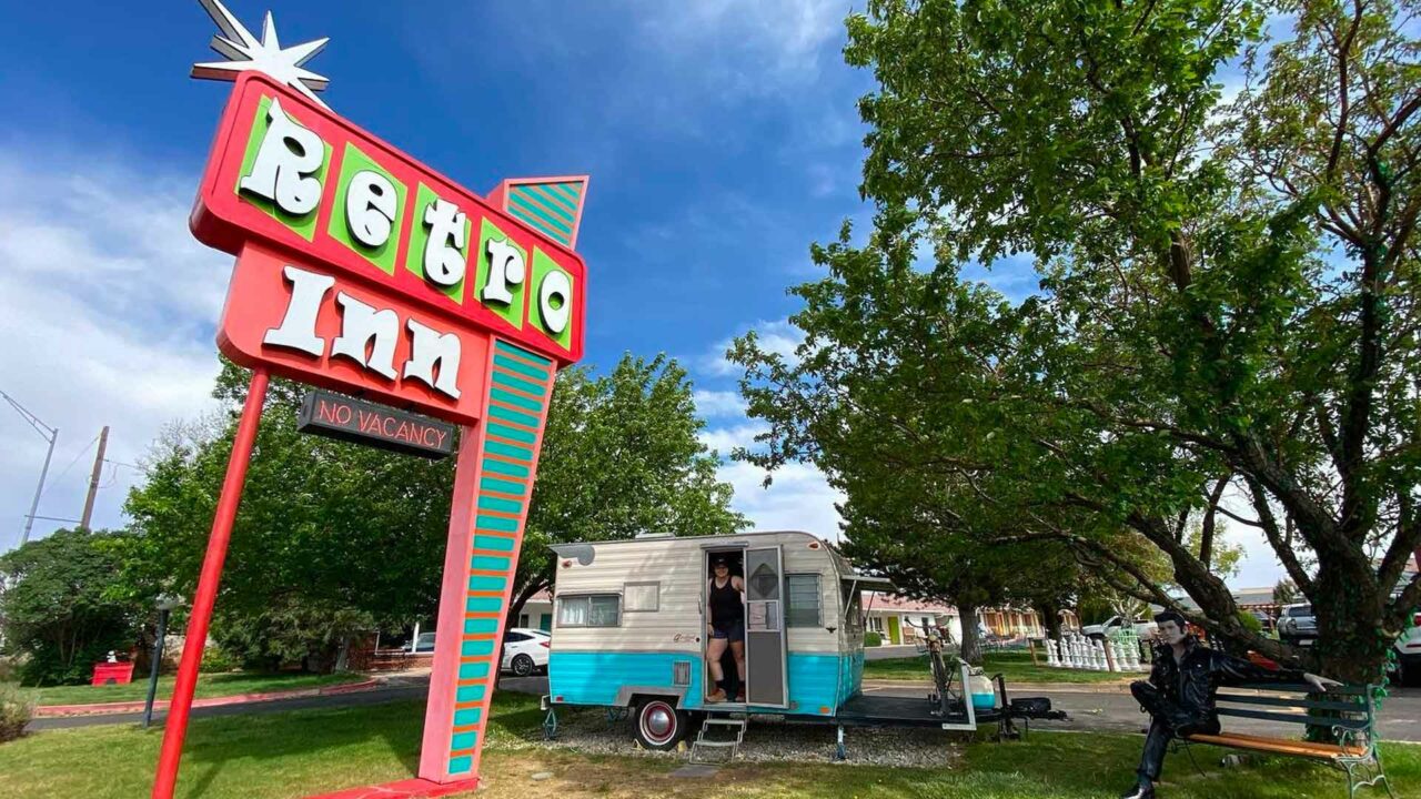 Retro Inn, Mesa Verde - Mesa Verde Country